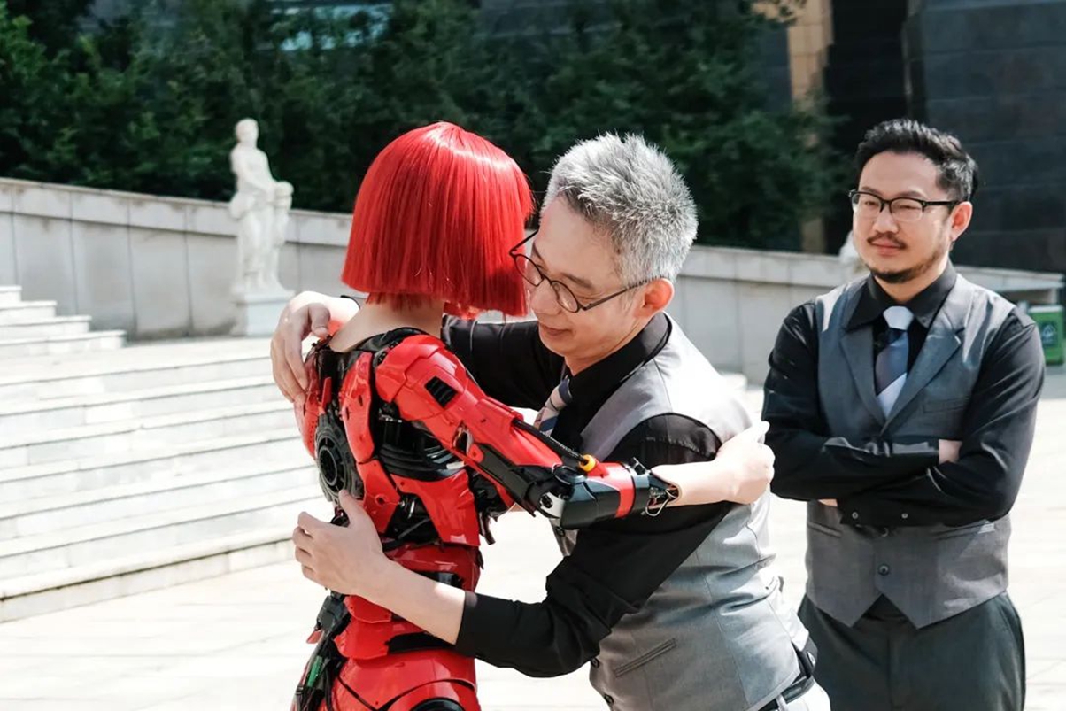 腾讯视频《未来新世界》——探秘EX未来科技馆exrobots